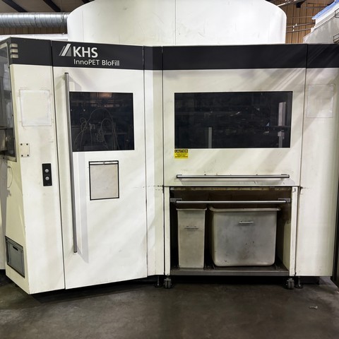 Used Complete Bottling Line KHS PET 54.000 bph | Elitekno Bottling ...
